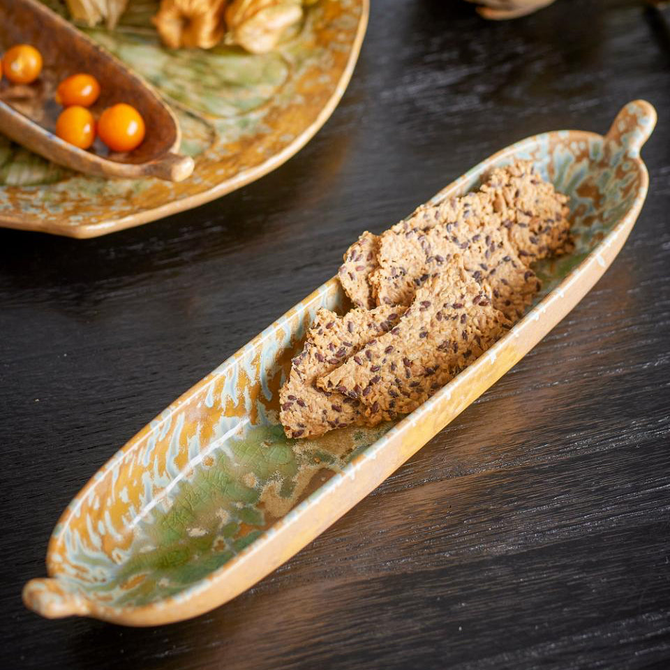 Milani Long Serving Plate, Green, Stoneware – Bodhi Living